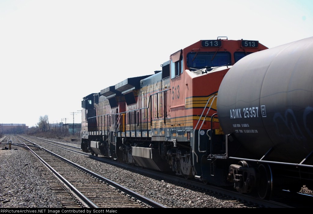 BNSF 501 & 513